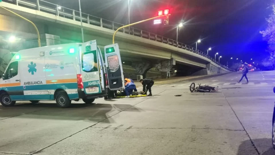 Atropello Y Fuga En Costanera Un Joven Herido Y Un Conductor